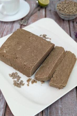 Russian halva – recipe with sunflower seeds