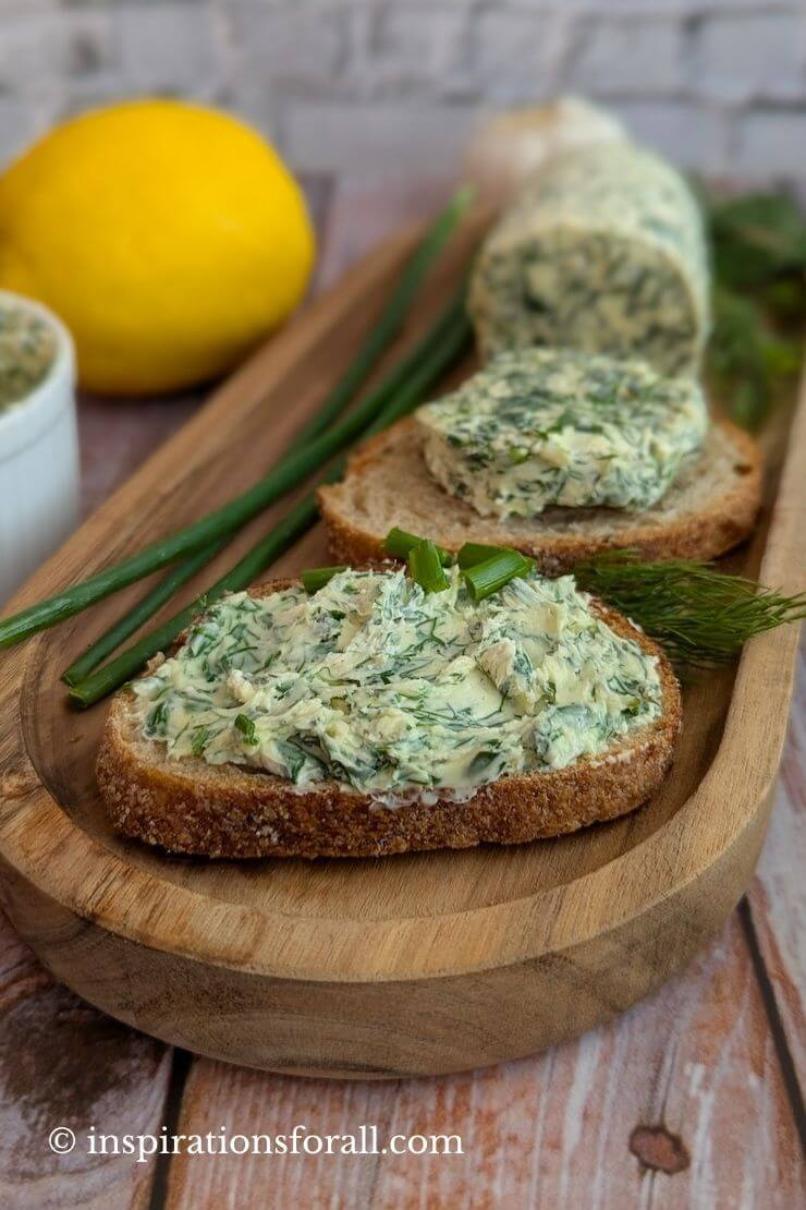 How to Make Garlic Herb Butter – Spicy and Creamy Recipe